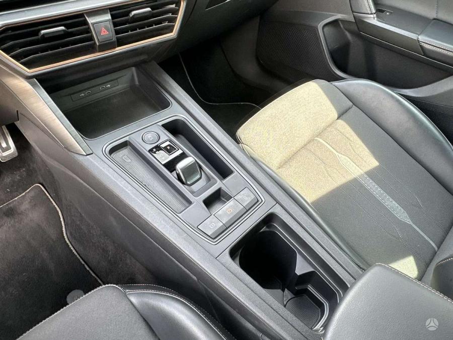 Cupra Formentor 2021 Klaipėda, ar dzinēja tilpumu 2.00 L un nobraukumu 67 tūkst. km par 26900 €, foto 17 vietnē AUTOMOTO.COM.LV