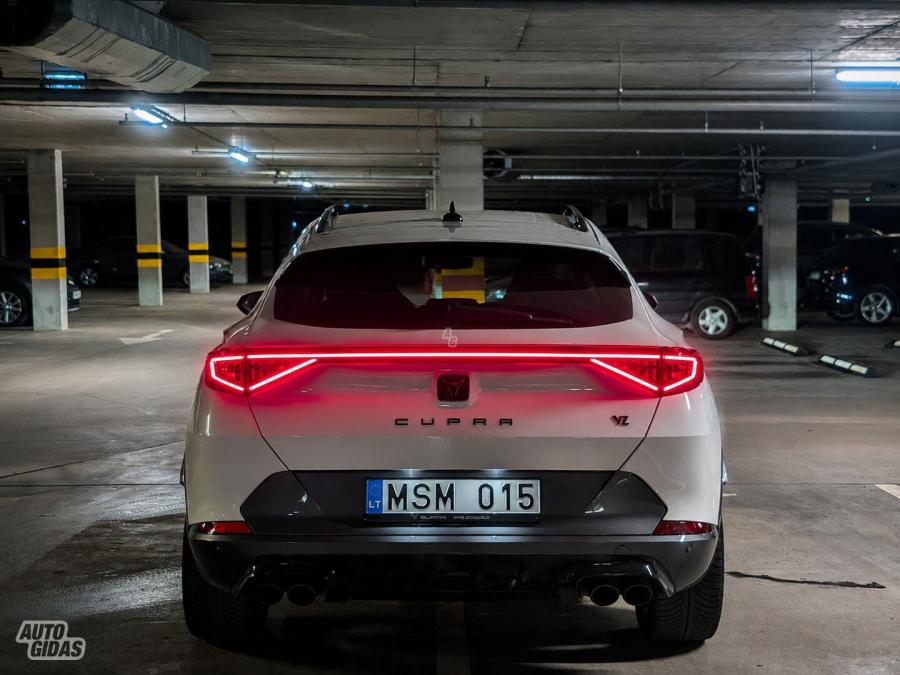 Cupra Formentor 2023 Viļņa, ar dzinēja tilpumu 2.00 L un nobraukumu 48 tūkst. km par 30500 €, foto 1 vietnē AUTOMOTO.COM.LV