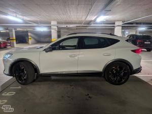 Cupra Formentor 2023 Viļņa, ar dzinēja tilpumu 2.00 L un nobraukumu 48 tūkst. km par 30500 €, foto 9 vietnē AUTOMOTO.COM.LV