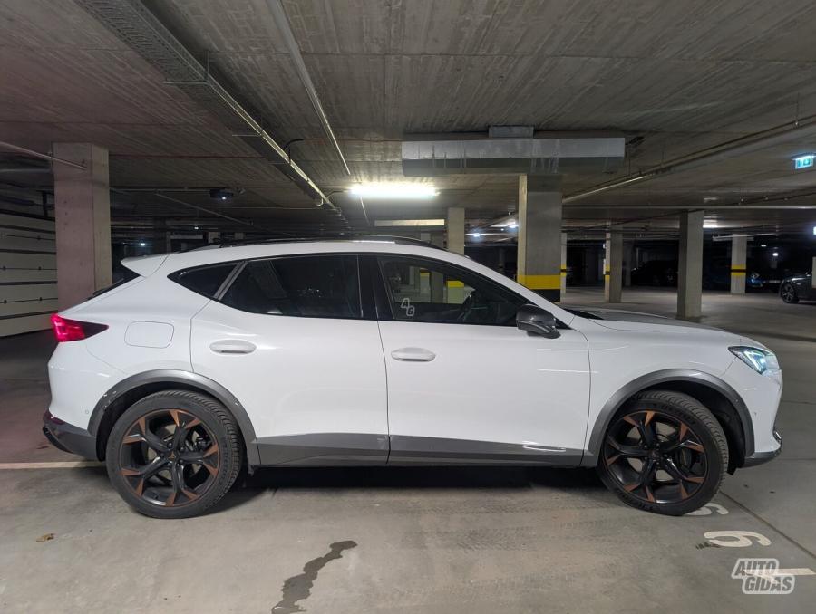 Cupra Formentor 2023 Viļņa, ar dzinēja tilpumu 2.00 L un nobraukumu 48 tūkst. km par 30500 €, foto 10 vietnē AUTOMOTO.COM.LV