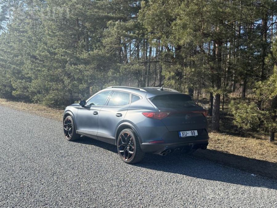 Cupra Formentor 2023 in Riga, with an engine capacity of 2.50 L and mileage of 44 thousand km for 38000 €, photo 3 on AUTOMOTO.COM.LV