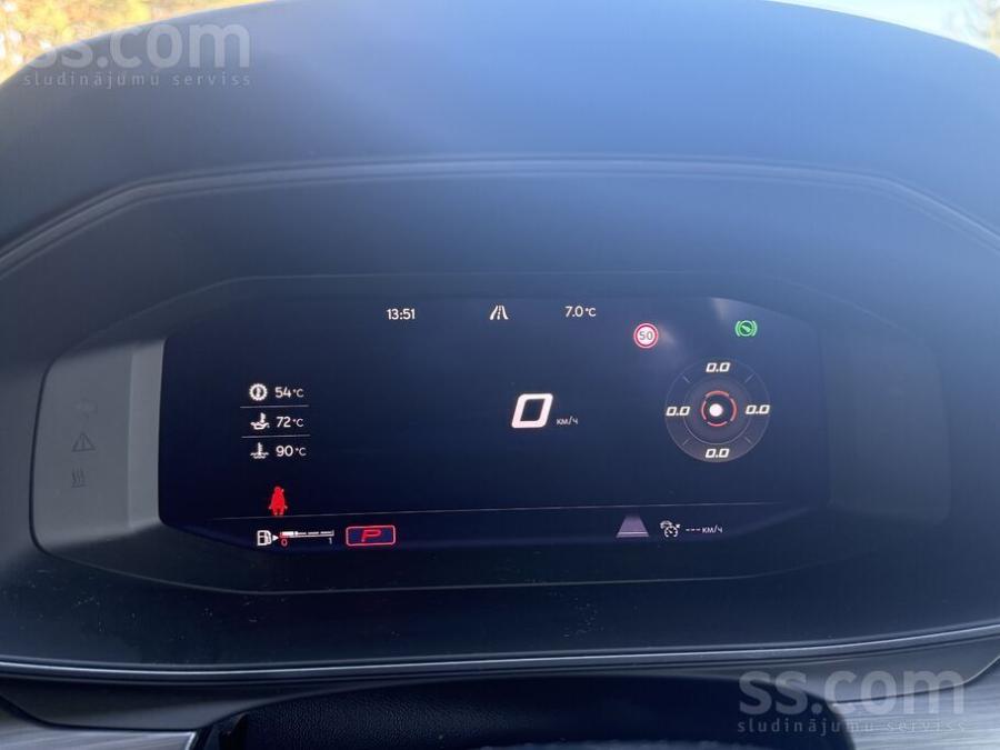 Cupra Formentor 2023 in Riga, with an engine capacity of 2.50 L and mileage of 44 thousand km for 38000 €, photo 19 on AUTOMOTO.COM.LV