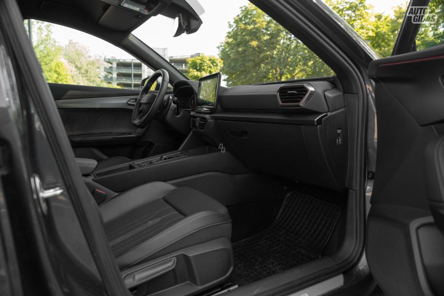 Cupra Formentor 2023 Viļņa, ar dzinēja tilpumu 2.00 L un nobraukumu 19 tūkst. km par 29700 €, foto 17 vietnē AUTOMOTO.COM.LV