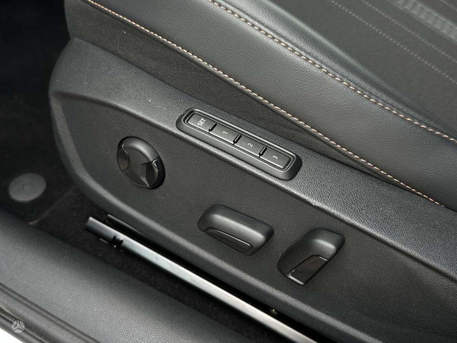 Cupra Formentor 2023 в Каунас, объемом двигателя 1.50 л и пробегом 77 тыс. км за 24471 €, фото 12 на AUTOMOTO.COM.LV