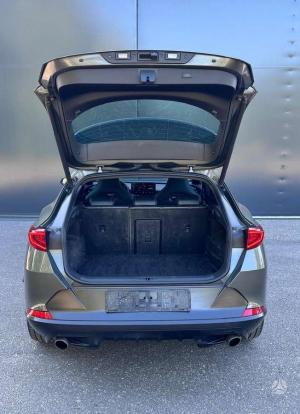 Cupra Formentor 2023 в Вевис, объемом двигателя 1.98 л и пробегом 150 тыс. км за 15990 €, фото 32 на AUTOMOTO.COM.LV
