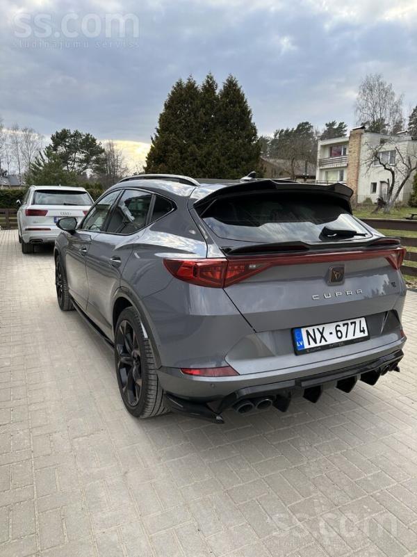 Cupra Formentor 2024 в Рига, объемом двигателя 2.00 л и пробегом 48 тыс. км за 30990 €, фото 2 на AUTOMOTO.COM.LV