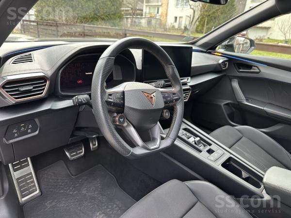 Cupra Formentor 2024 в Рига, объемом двигателя 2.00 л и пробегом 48 тыс. км за 30500 €, фото 5 на AUTOMOTO.COM.LV