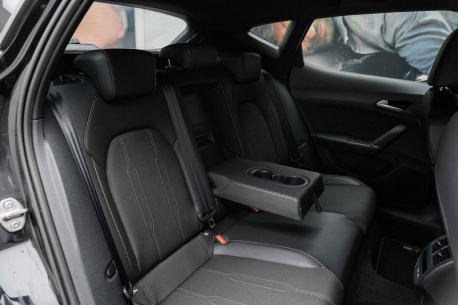 Cupra Formentor 2024 Peetri, ar dzinēja tilpumu 1.50 L un nobraukumu 49 tūkst. km par 25900 €, foto 10 vietnē AUTOMOTO.COM.LV