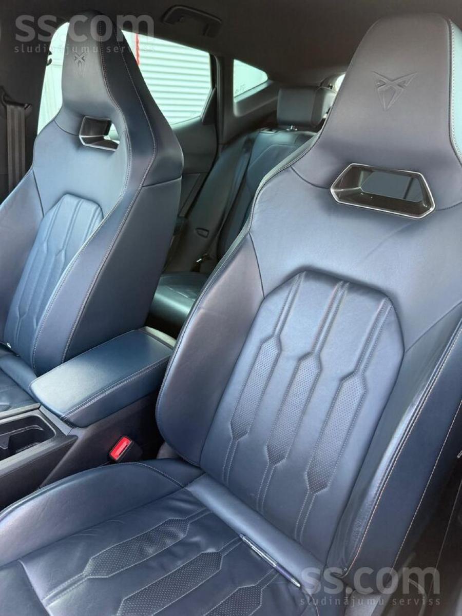 Green Cupra Formentor 2021 in Riga, with an engine capacity of 2.00 L and mileage of 75 thousand km for 25690 €, photo 10 on AUTOMOTO.COM.LV