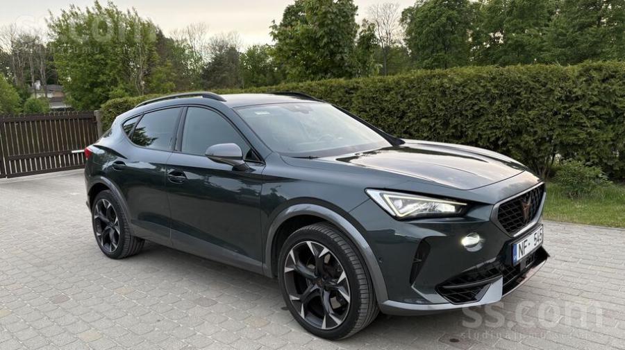 Зеленый Cupra Formentor 2022 в Рига, объемом двигателя 2.00 л и пробегом 62 тыс. км за 29100 €, фото 3 на AUTOMOTO.COM.LV