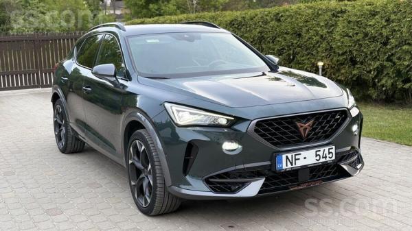 Зеленый Cupra Formentor 2022 в Рига, объемом двигателя 2.00 л и пробегом 62 тыс. км за 27700 €, фото 1 на AUTOMOTO.COM.LV