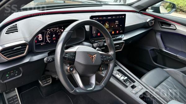 Зеленый Cupra Formentor 2022 в Рига, объемом двигателя 2.00 л и пробегом 65 тыс. км за 27700 €, фото 4 на AUTOMOTO.COM.LV