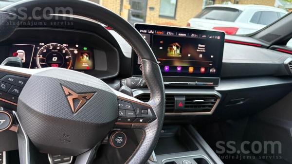 Зеленый Cupra Formentor 2022 в Рига, объемом двигателя 2.00 л и пробегом 65 тыс. км за 27700 €, фото 5 на AUTOMOTO.COM.LV