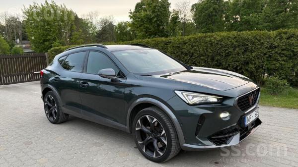 Зеленый Cupra Formentor 2022 в Рига, объемом двигателя 2.00 л и пробегом 65 тыс. км за 27700 €, фото 7 на AUTOMOTO.COM.LV