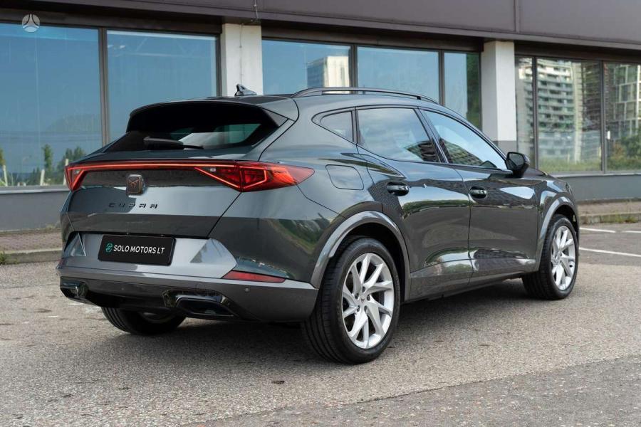Green Cupra Formentor 2022 in Vilnius, with an engine capacity of 1.40 L and mileage of 45 thousand km for 23200 €, photo 8 on AUTOMOTO.COM.LV