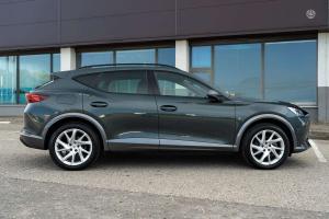 Green Cupra Formentor 2022 in Vilnius, with an engine capacity of 1.40 L and mileage of 45 thousand km for 23200 €, photo 9 on AUTOMOTO.COM.LV
