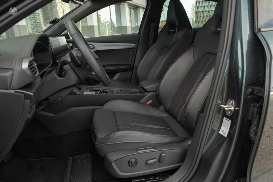Green Cupra Formentor 2022 in Vilnius, with an engine capacity of 1.40 L and mileage of 45 thousand km for 23200 €, photo 15 on AUTOMOTO.COM.LV