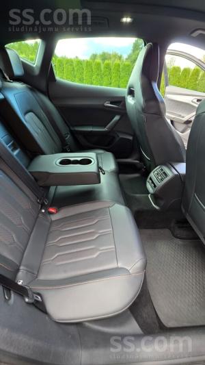 Green Cupra Formentor 2022 in Riga, with an engine capacity of 1.50 L and mileage of 90 thousand km for 24100 €, photo 13 on AUTOMOTO.COM.LV
