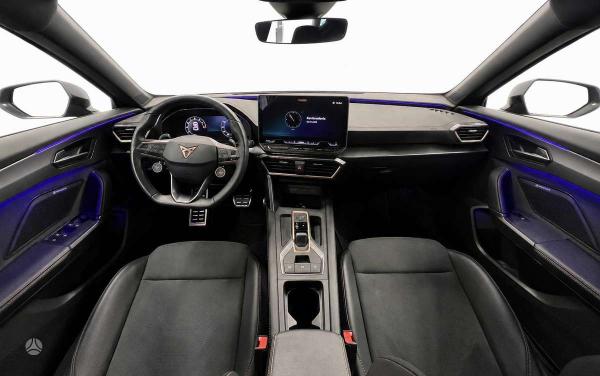 Zaļš Cupra Formentor 2025 Kauņa, ar dzinēja tilpumu 1.98 L un nobraukumu 18 tūkst. km par 36900 €, foto 7 vietnē AUTOMOTO.COM.LV