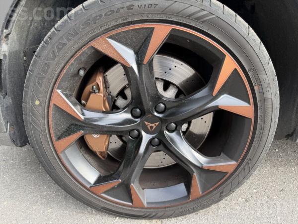 Zaļš Cupra Formentor 2021 Rīga, ar dzinēja tilpumu 2.00 L un nobraukumu 131 tūkst. km par 22500 €, foto 6 vietnē AUTOMOTO.COM.LV