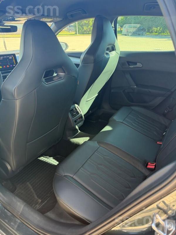 Zaļš Cupra Formentor 2022 Jelgava, ar dzinēja tilpumu 1.50 L un nobraukumu 115 tūkst. km par 20500 €, foto 5 vietnē AUTOMOTO.COM.LV