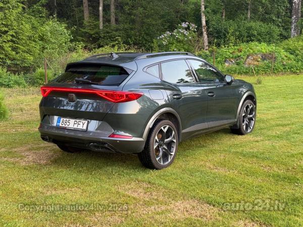Zaļš Cupra Formentor 2023 Tallina, ar dzinēja tilpumu 1.50 L un nobraukumu 50 tūkst. km par 26600 €, foto 2 vietnē AUTOMOTO.COM.LV