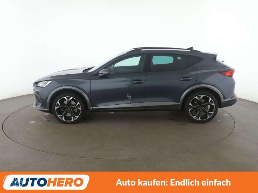 Grey Cupra Formentor 2020 in Kaunas, with an engine capacity of 2.00 L and mileage of 40 thousand km for 30887 €, photo 3 on AUTOMOTO.COM.LV