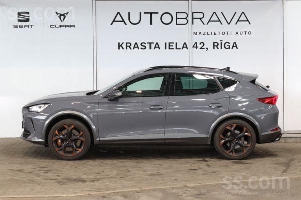 Grey Cupra Formentor 2021 in Riga, with an engine capacity of 2.00 L and mileage of 67 thousand km for 27500 €, photo 4 on AUTOMOTO.COM.LV