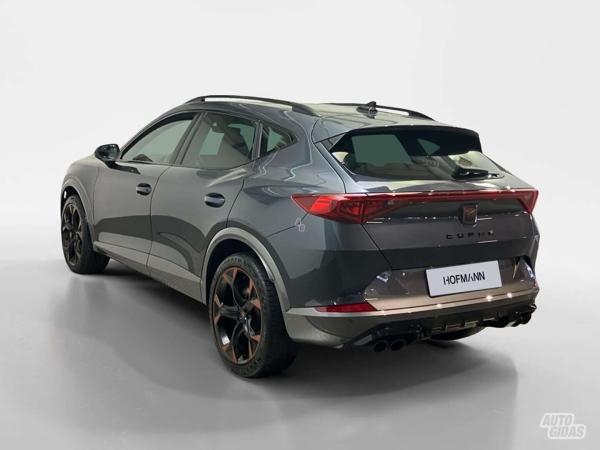 Серый Cupra Formentor 2021 в Каунас, объемом двигателя 2.00 л и пробегом 88 тыс. км за 30383 €, фото 5 на AUTOMOTO.COM.LV