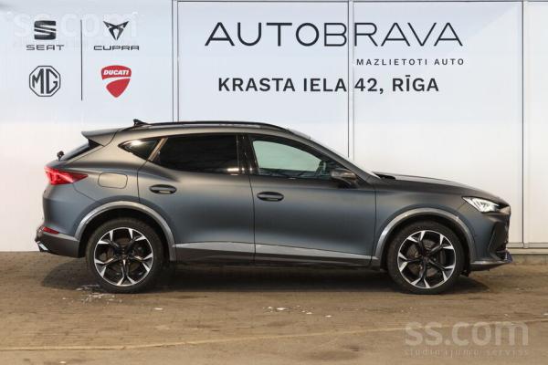 Pelēks Cupra Formentor 2021 Rīga, ar dzinēja tilpumu 2.00 L un nobraukumu 66 tūkst. km par 27490 €, foto 5 vietnē AUTOMOTO.COM.LV