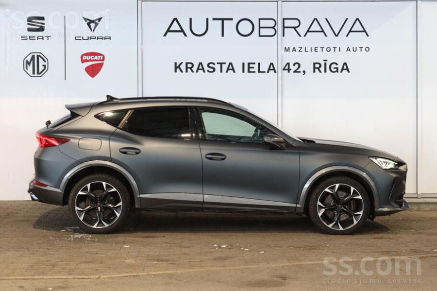 Pelēks Cupra Formentor 2021 Rīga, ar dzinēja tilpumu 2.00 L un nobraukumu 66 tūkst. km par 27490 €, foto 5 vietnē AUTOMOTO.COM.LV