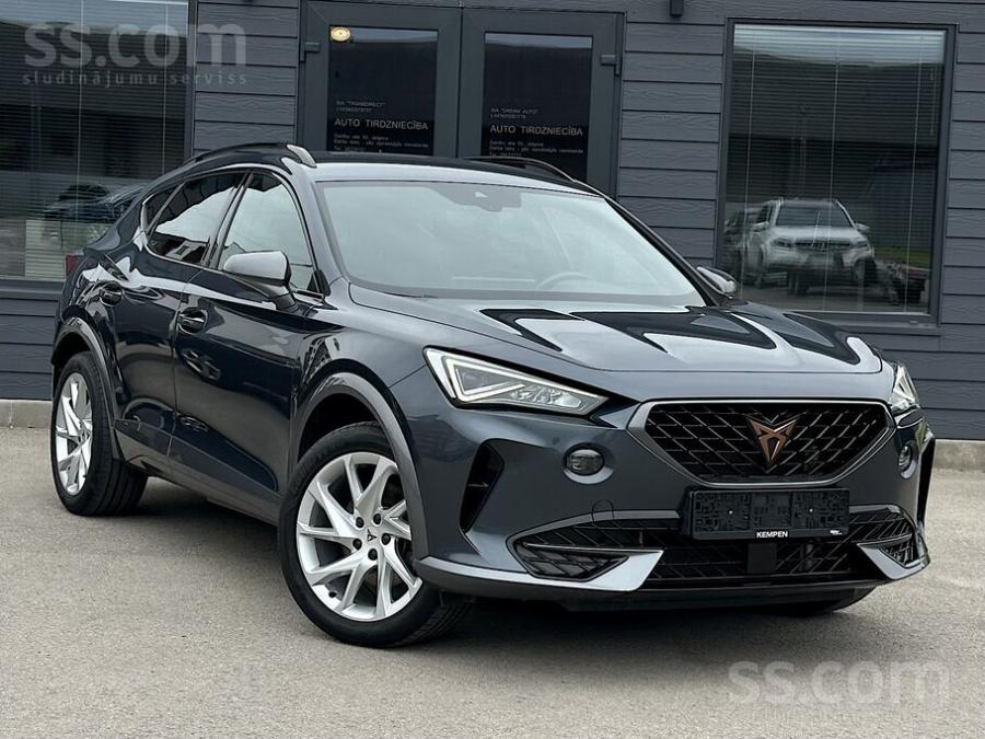 Серый Cupra Formentor 2021 в Елгава, объемом двигателя 1.40 л и пробегом 98 тыс. км за 23900 €, фото 1 на AUTOMOTO.COM.LV