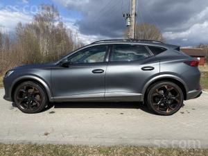 Pelēks Cupra Formentor 2021 Jelgava, ar dzinēja tilpumu 2.00 L un nobraukumu 64 tūkst. km par 27800 €, foto  vietnē AUTOMOTO.COM.LV