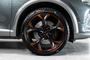 Серый Cupra Formentor 2021 в Рига, объемом двигателя 2.00 л и пробегом 44 тыс. км за 24500 €, фото 8 на AUTOMOTO.COM.LV