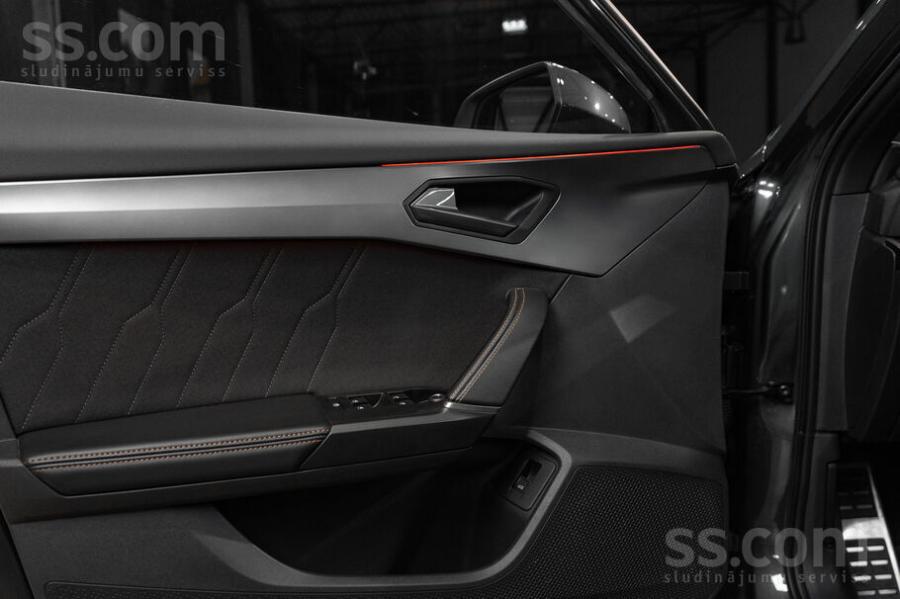 Серый Cupra Formentor 2021 в Рига, объемом двигателя 2.00 л и пробегом 44 тыс. км за 24500 €, фото 15 на AUTOMOTO.COM.LV