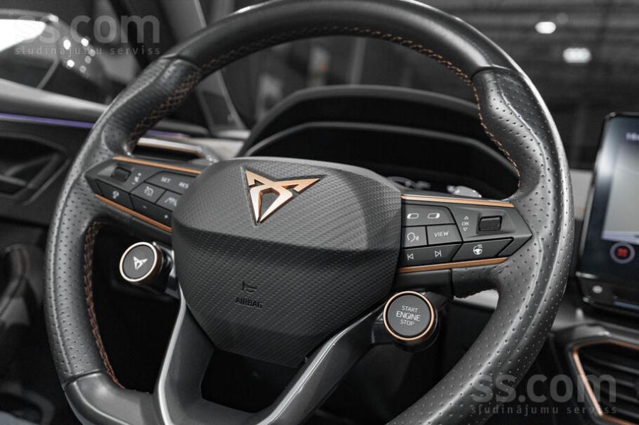 Серый Cupra Formentor 2021 в Рига, объемом двигателя 2.00 л и пробегом 44 тыс. км за 24500 €, фото 21 на AUTOMOTO.COM.LV