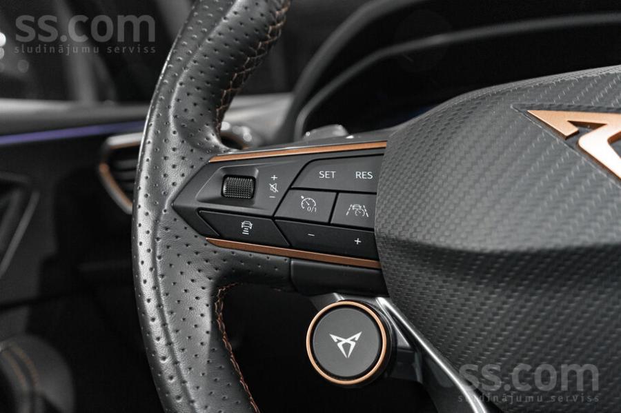 Серый Cupra Formentor 2021 в Рига, объемом двигателя 2.00 л и пробегом 44 тыс. км за 24500 €, фото 22 на AUTOMOTO.COM.LV