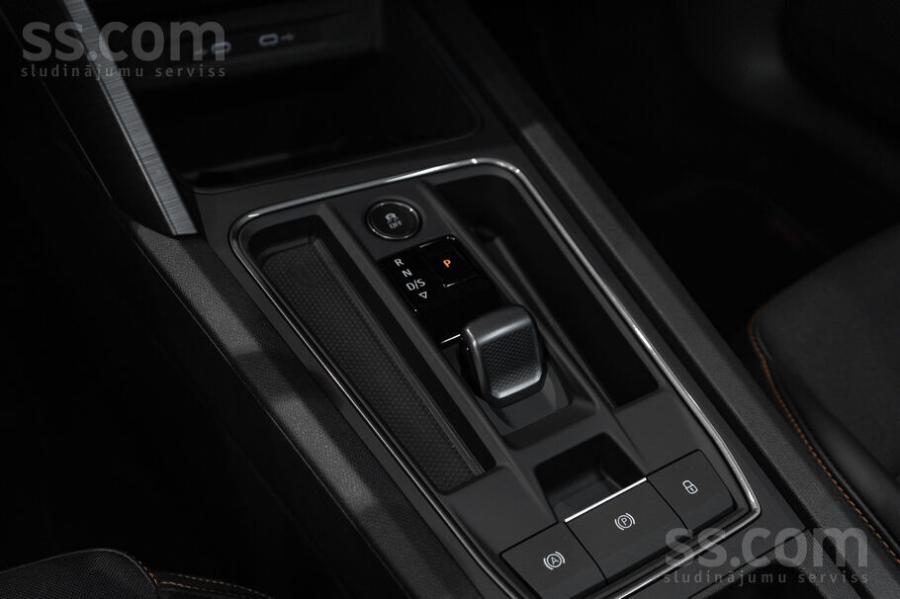Серый Cupra Formentor 2021 в Рига, объемом двигателя 2.00 л и пробегом 44 тыс. км за 24500 €, фото 29 на AUTOMOTO.COM.LV