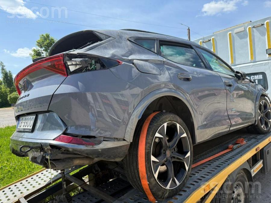 Pelēks Cupra Formentor 2021 Rīga, ar dzinēja tilpumu 2.00 L un nobraukumu 93 tūkst. km par 6000 €, foto 7 vietnē AUTOMOTO.COM.LV