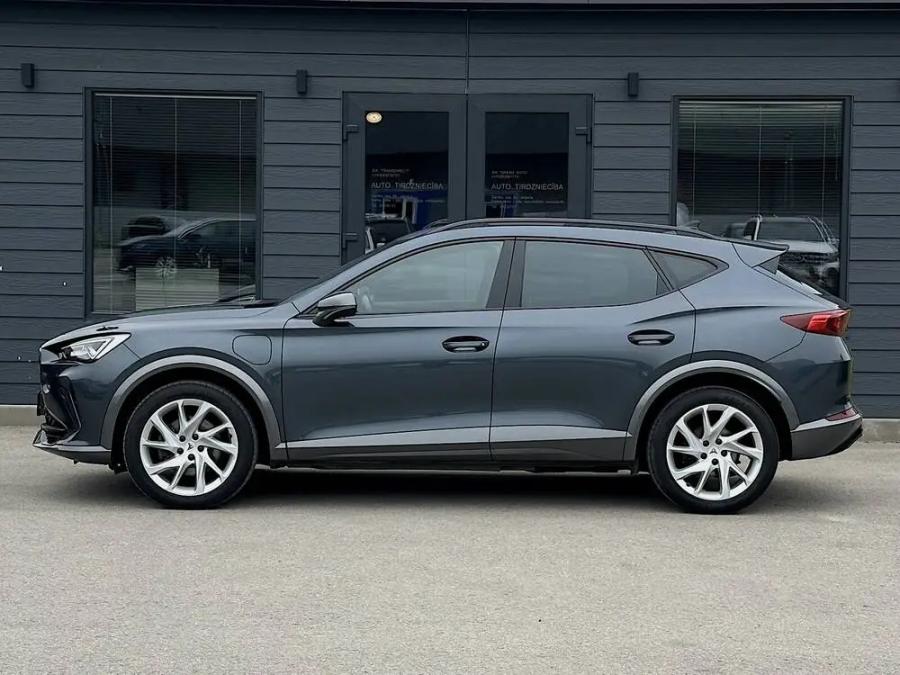 Grey Cupra Formentor 2021 in Jelgava, with an engine capacity of 1.40 L and mileage of 98 thousand km for 23700 €, photo 6 on AUTOMOTO.COM.LV
