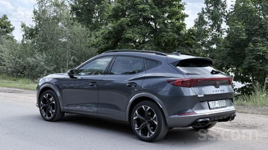 Grey Cupra Formentor 2021 in Riga, with an engine capacity of 2.00 L and mileage of 67 thousand km for 24500 €, photo 7 on AUTOMOTO.COM.LV