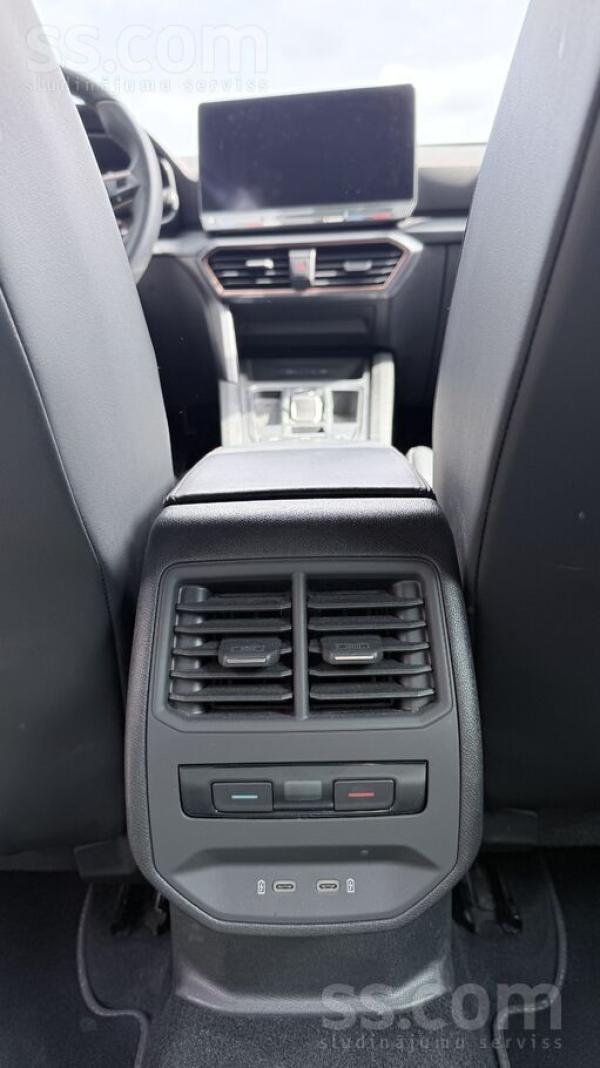 Grey Cupra Formentor 2021 in Riga, with an engine capacity of 2.00 L and mileage of 67 thousand km for 24500 €, photo 9 on AUTOMOTO.COM.LV