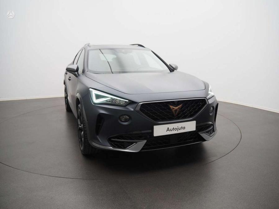 Серый Cupra Formentor 2021 в Вильнюс, объемом двигателя 1.98 л и пробегом 135 тыс. км за 24500 €, фото 4 на AUTOMOTO.COM.LV