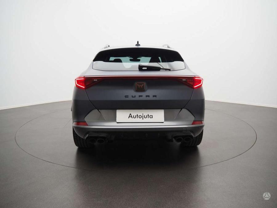 Серый Cupra Formentor 2021 в Вильнюс, объемом двигателя 1.98 л и пробегом 135 тыс. км за 24500 €, фото 6 на AUTOMOTO.COM.LV