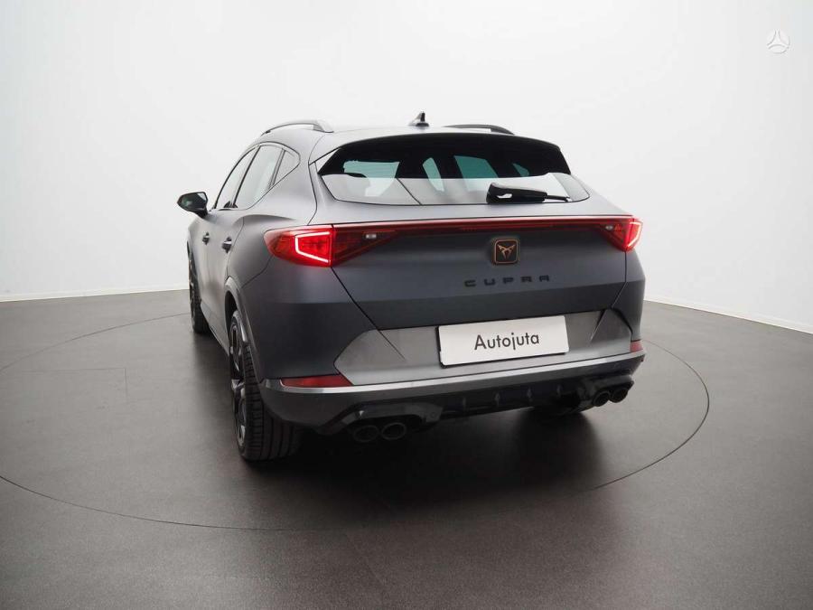 Серый Cupra Formentor 2021 в Вильнюс, объемом двигателя 1.98 л и пробегом 135 тыс. км за 24500 €, фото 7 на AUTOMOTO.COM.LV