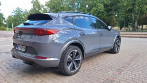 Grey Cupra Formentor 2021 in Talsi, with an engine capacity of 1.50 L and mileage of 44 thousand km for 22700 €, photo 4 on AUTOMOTO.COM.LV