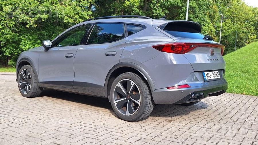 Серый Cupra Formentor 2021 в Талси, объемом двигателя 1.50 л и пробегом 45 тыс. км за 22400 €, фото 3 на AUTOMOTO.COM.LV