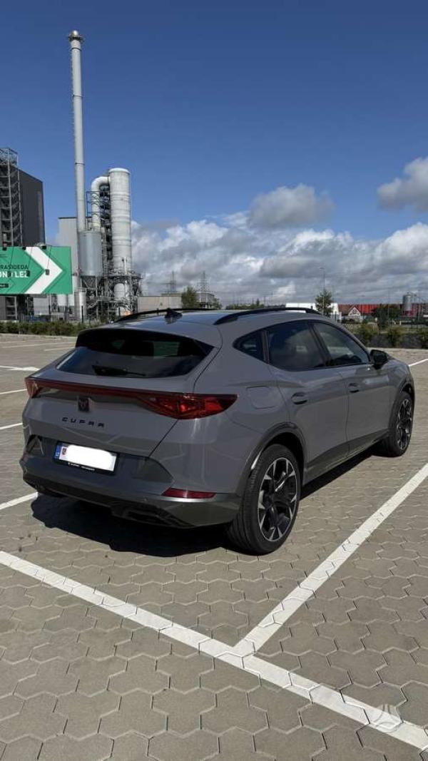 Pelēks Cupra Formentor 2021 Kauņa, ar dzinēja tilpumu 1.97 L un nobraukumu 198 tūkst. km par 17500 €, foto 3 vietnē AUTOMOTO.COM.LV