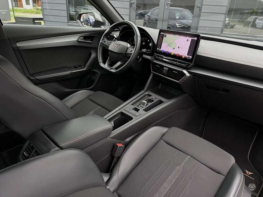 Grey Cupra Formentor 2021 in Siauliai, with an engine capacity of 1.40 L and mileage of 98 thousand km for 20700 €, photo 8 on AUTOMOTO.COM.LV
