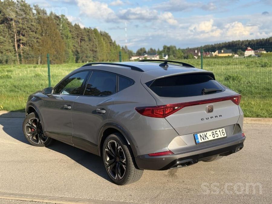 Серый Cupra Formentor 2021 в Рига, объемом двигателя 1.50 л и пробегом 169 тыс. км за 19300 €, фото 5 на AUTOMOTO.COM.LV